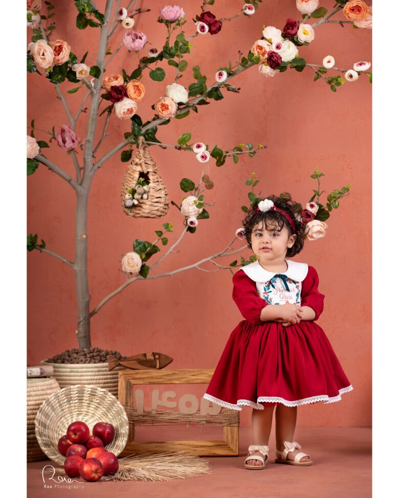 - را استودیو